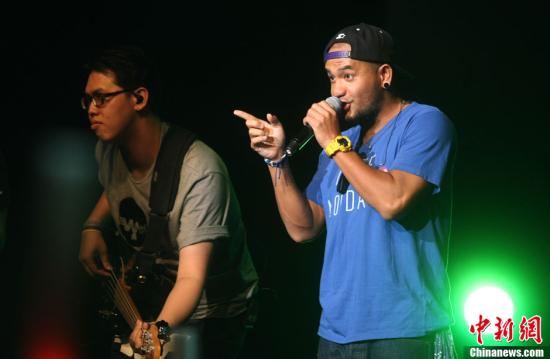 张震岳作品被列入"黑名单" 回应:那些歌早不唱了|张震岳|音乐_凤凰资讯