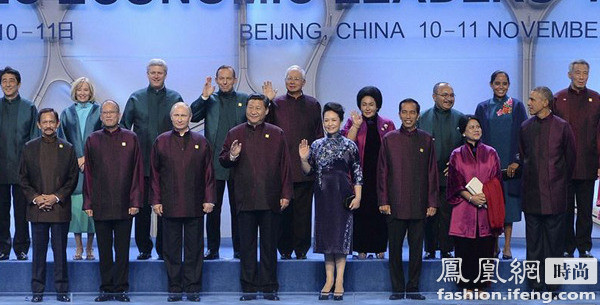 赵卉洲点评APEC服装：中菲设计师理念差异大_凤凰时尚