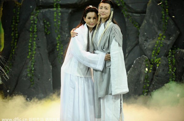 41岁李若彤录制节目 19年后再扮小龙女[高清大图]_娱乐频道_凤凰网